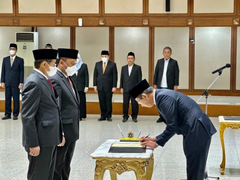 Media Budaya Indonesia | Heru Budi Hartono Copot Marullah Matali dari ... Media Budaya Indonesia | Heru Budi Hartono Copot Marullah Matali dari ...