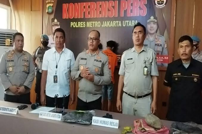 Media Budaya Indonesia | Dua Pencuri Besi Pembatas Jalan di Koja Jakut Berhasil Ditangkap Polisi
